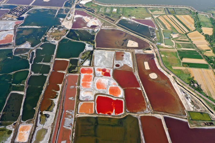 Danau garam di Shanxi, China utara, bertransformasi jadi ikon wisata ...