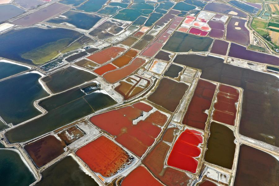 Danau garam di Shanxi, China utara, bertransformasi jadi ikon wisata ...