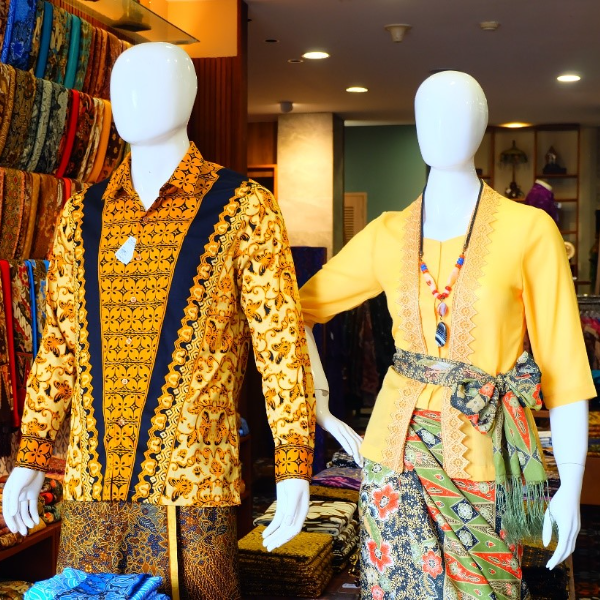 Tentang Busana Batik di KTT G20